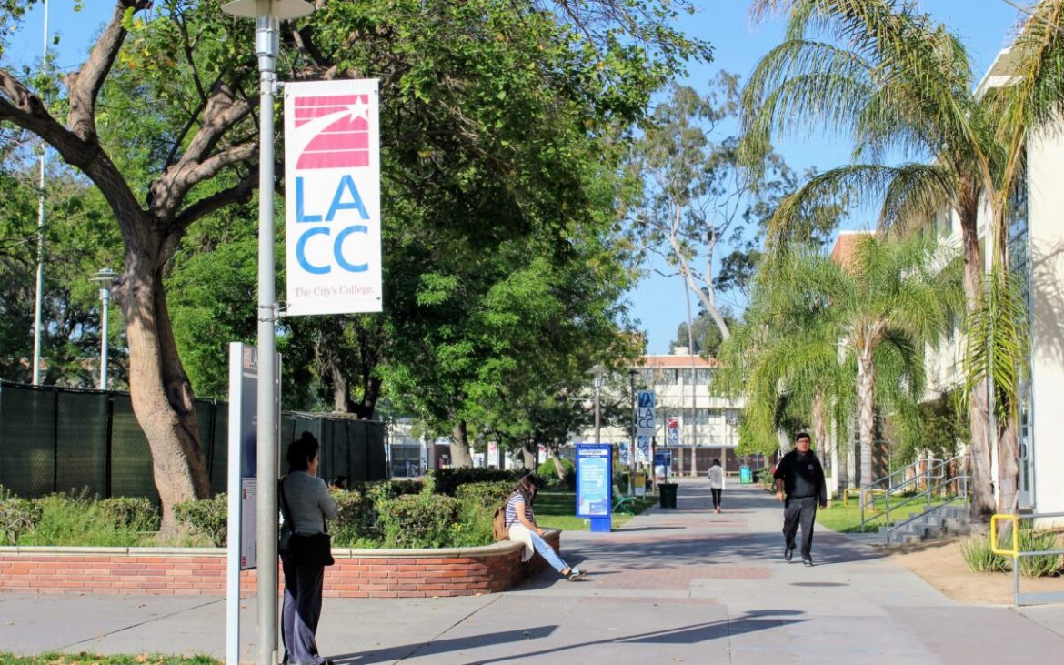 California community colleges begin to mandate vaccines as COVID-19 ...