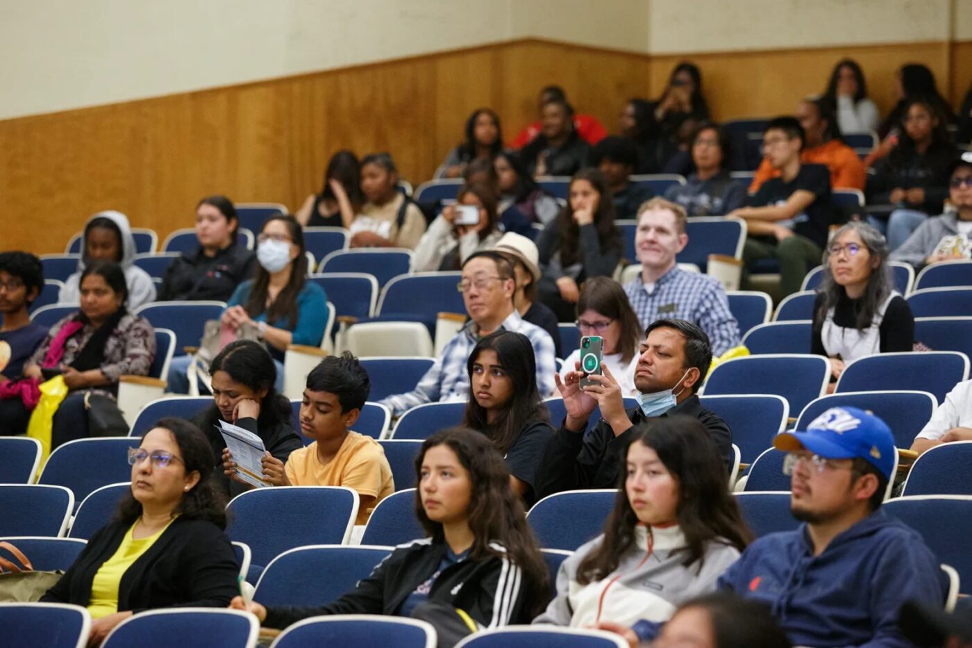 California wants every high school senior to apply for student ...